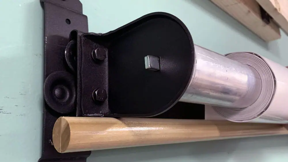 Spring Roller Installation - The Map Shop